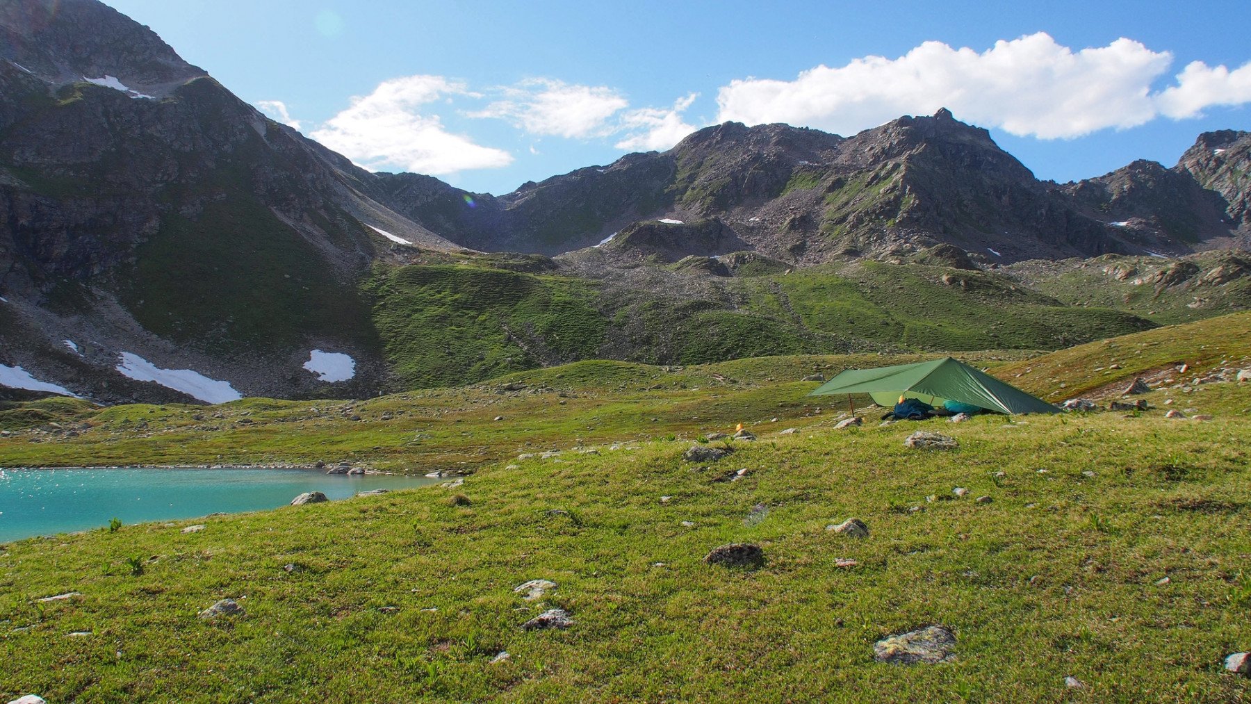 Scout Tarp Extreme Exped : abri minimaliste