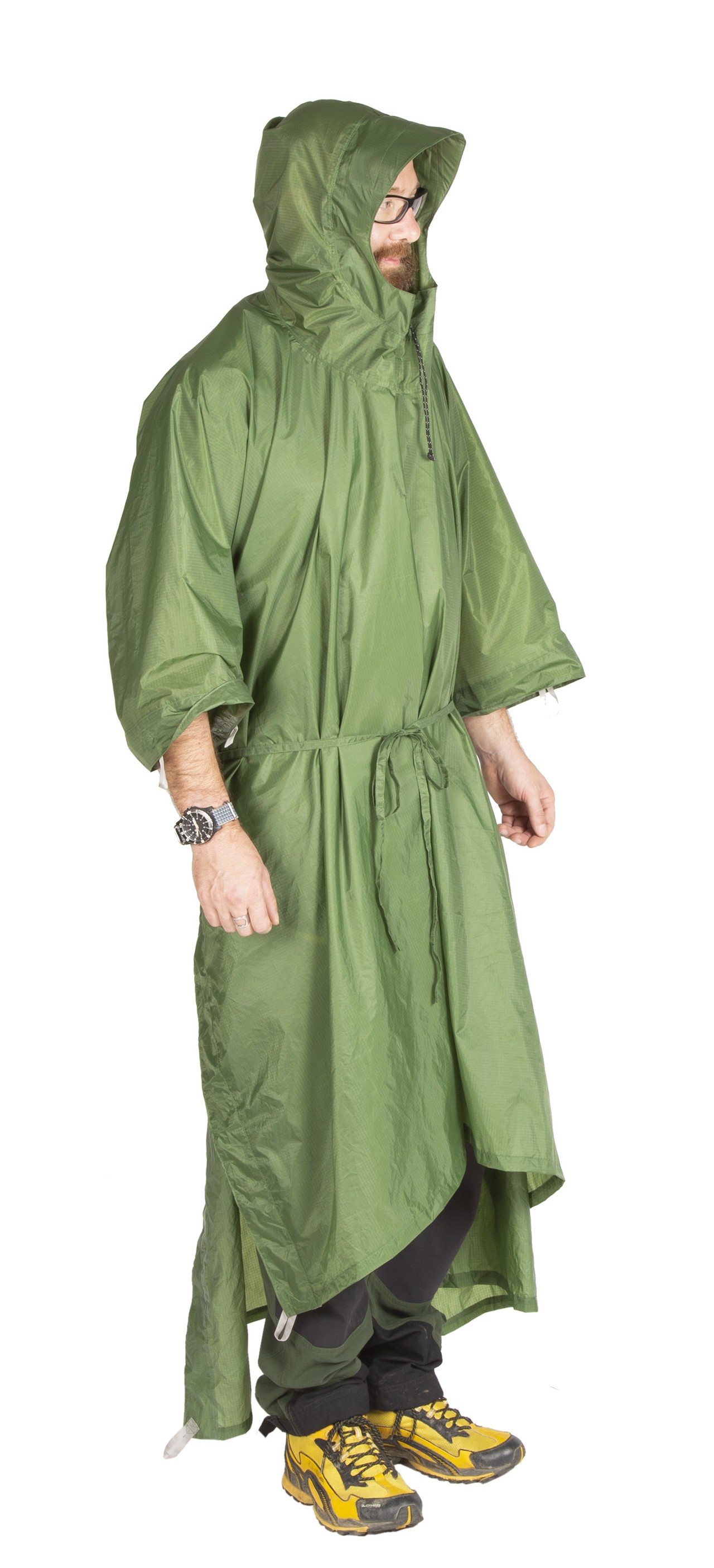 Exped Tarp Poncho : Poncho ultraléger pour les adeptes du minimalisme.