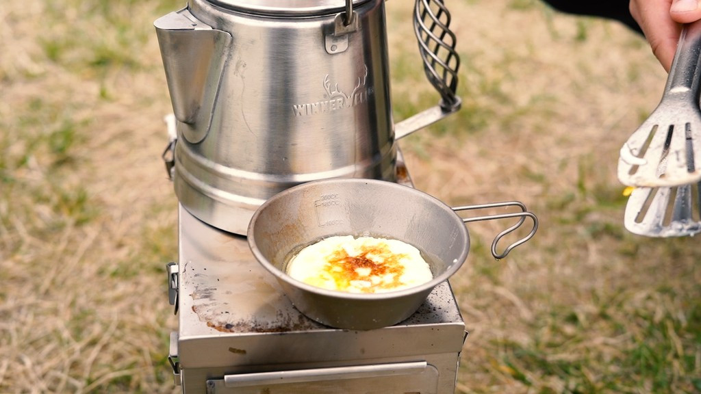 Poêle à bois léger en titane Winnerwell Fastfold Ultralight Backpack ...