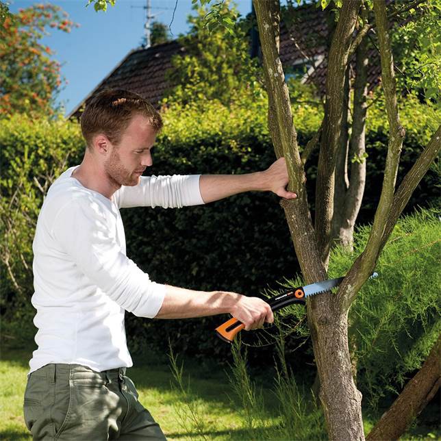 Fiskars XTract SW75 - Grande scie de jardin à lame rétractable - Lame ...