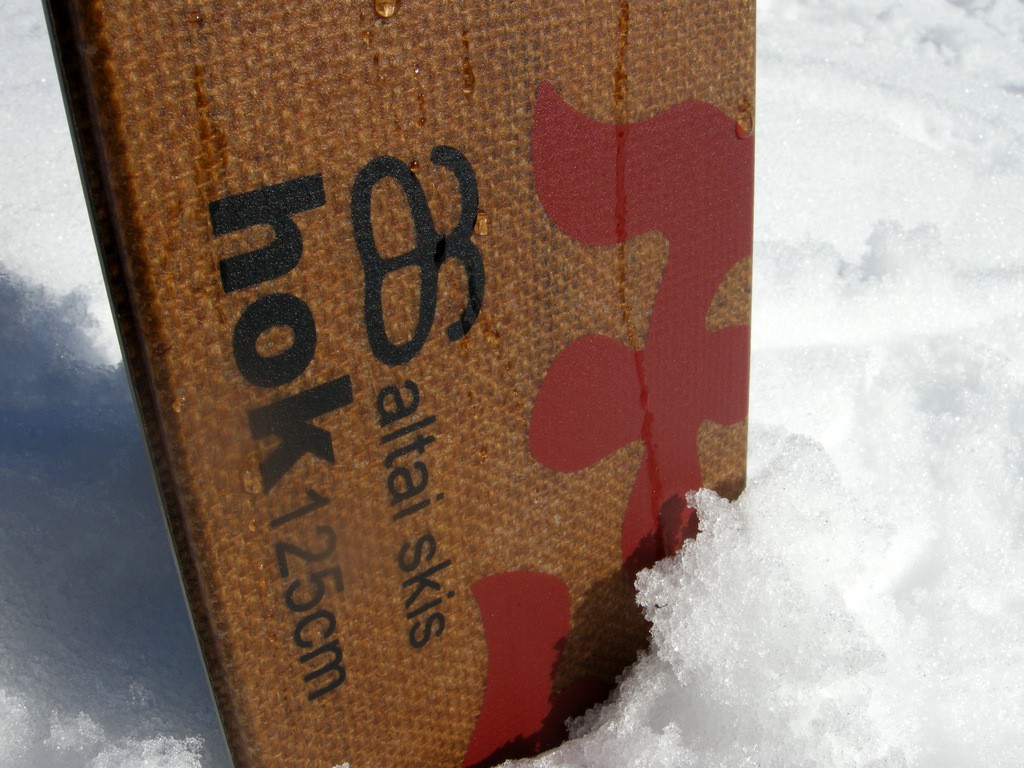 Skis Altai Hok : skis de randonnée nordique / raquettes à neige